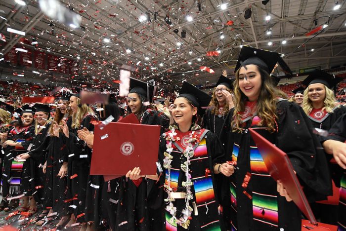 WSU Tri-Cities Commencement - WSU Tri-Cities