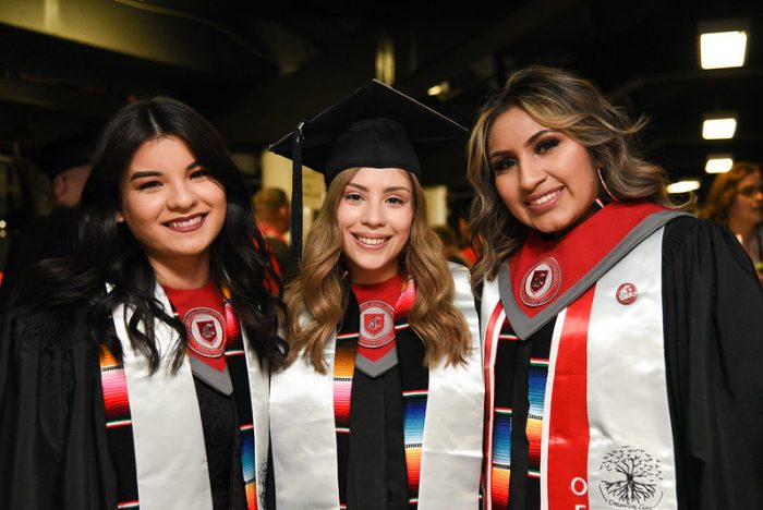 Regalia - WSU Tri-Cities