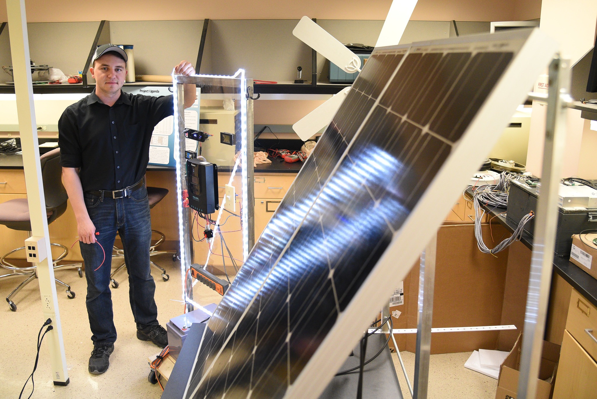 Hands-on experiences lead WSU Tri-Cities graduate to start company ...