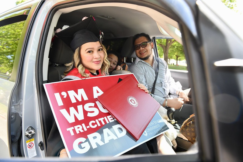 WSU Tri-Cities Commencement - WSU Tri-Cities