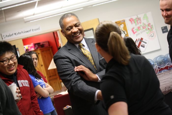 WSU Tri-Cities dedicates West Building in honor of late President Elson ...